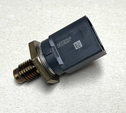 czujnik ciśnienia paliwa Ford 2.0 TDCi EcoBlue OE: 2583196 Ford sklep ...