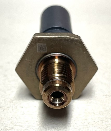 czujnik ciśnienia paliwa Ford 2.0 TDCi EcoBlue OE: 2583196 Ford sklep ...